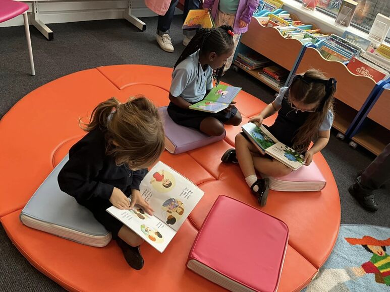 Buntingford Library Visit - News - Buntingford First School